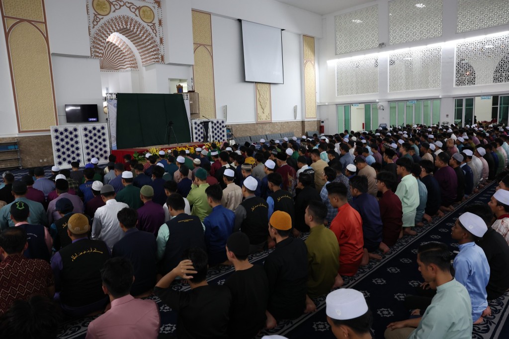 Iftar Perdana USIM rai 2,000 pengunjung; meneruskan tradisi ...